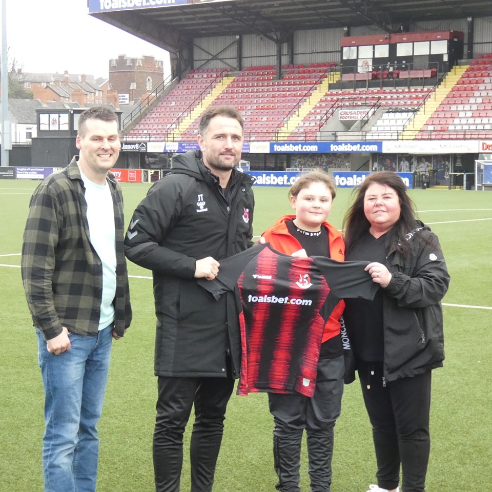 Crusaders Donate To Earthquake Appeal