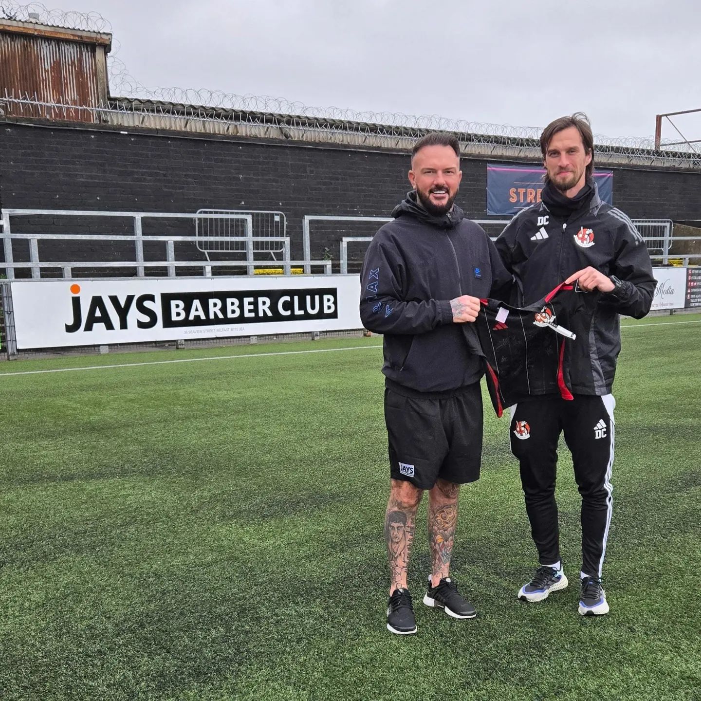 Jays Barbers Renew Sponsorship